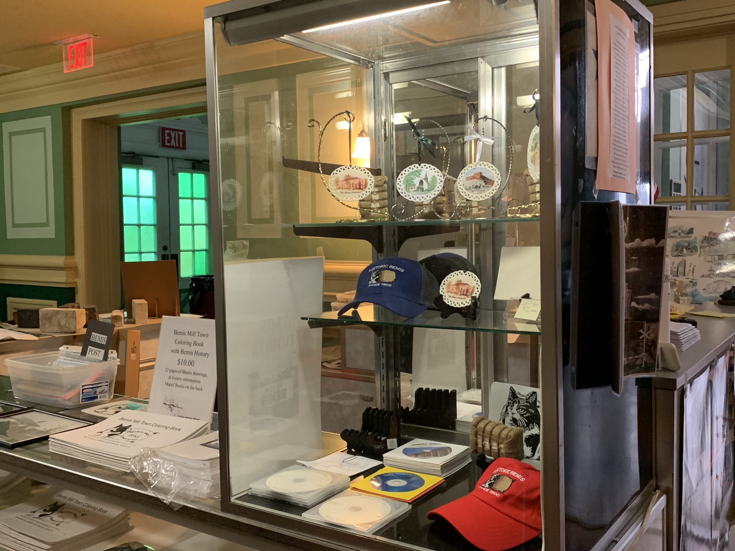 Bemis Museum’s Company Store Display Counter – bemishistory.org